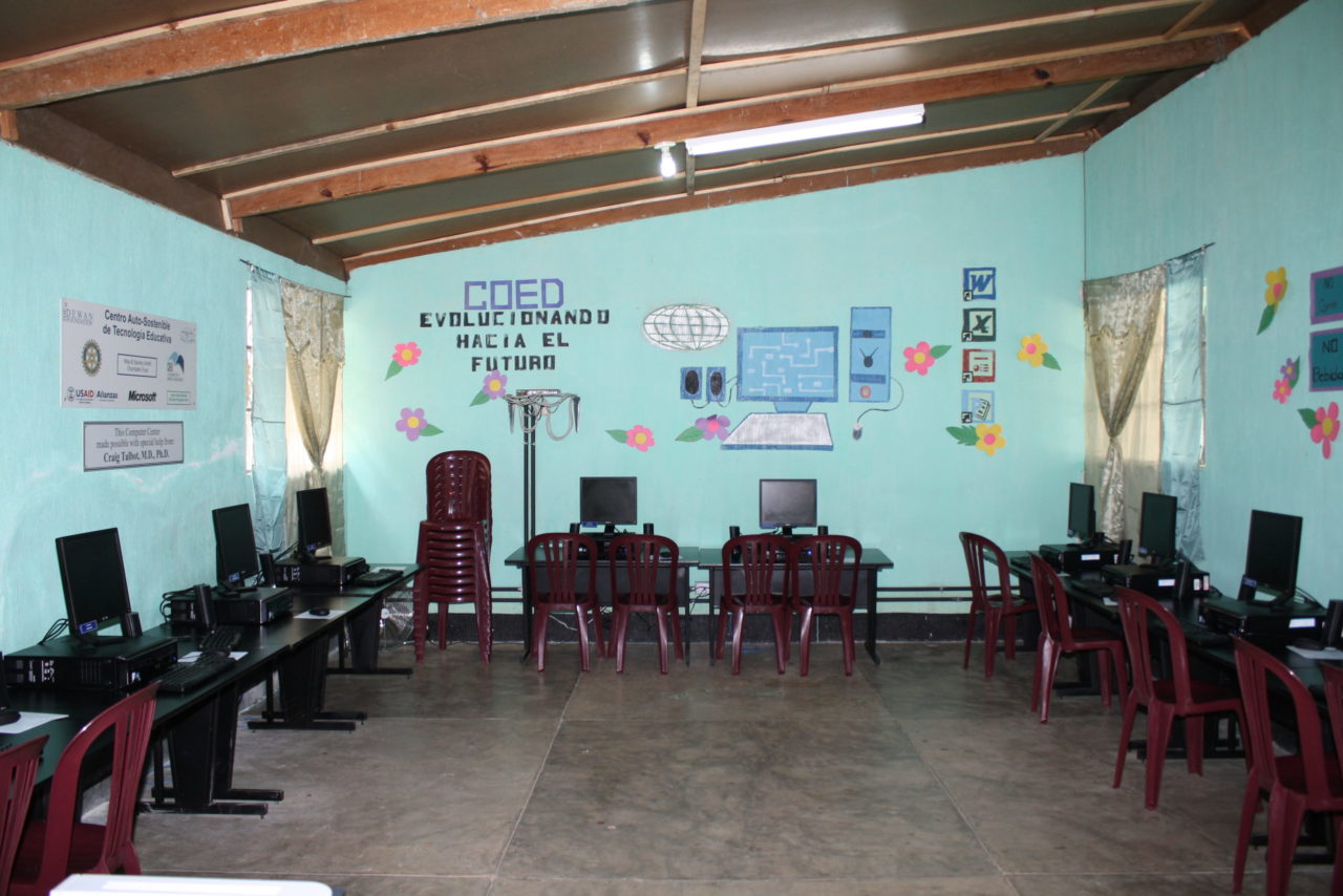 Cristina: Teaching Tech from Home - The Guatemala Literacy Project